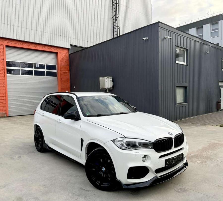 Balts BMW X5 2017 Viļņa, ar dzinēja tilpumu 2.99 L un nobraukumu 258 tūkst. km par 19300 €, foto 8 vietnē AUTOMOTO.COM.LV