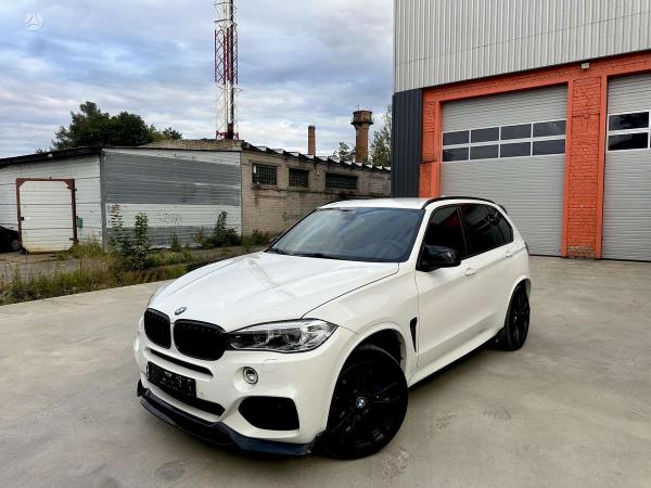 БМВ Х5 2017 в Вильнюс на AUTOMOTO.COM.LV Белый БМВ Х5 2017 в Вильнюс, объемом двигателя 2.99 л и пробегом 258 тыс. км за 19300 €, фото 9 на AUTOMOTO.COM.LV