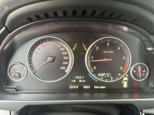 Balts BMW X5 2017 Viļņa, ar dzinēja tilpumu 2.99 L un nobraukumu 258 tūkst. km par 19300 €, foto 27 vietnē AUTOMOTO.COM.LV