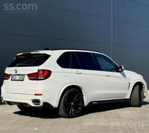 Balts BMW X5 2017 Rīga, ar dzinēja tilpumu 3.00 L un nobraukumu 211 tūkst. km par 22900 €, foto 6 vietnē AUTOMOTO.COM.LV