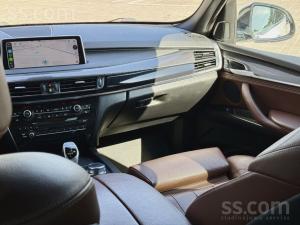 Balts BMW X5 2017 Rīga, ar dzinēja tilpumu 3.00 L un nobraukumu 211 tūkst. km par 22900 €, foto 11 vietnē AUTOMOTO.COM.LV