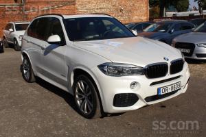White BMW X5 2017 in Liepaja, with an engine capacity of 3.00 L and mileage of 164 thousand km for 29500 €, photo  on AUTOMOTO.COM.LV
