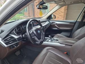 White BMW X5 2017 in Kaunas, with an engine capacity of 2.00 L and mileage of 349 thousand km for 13400 €, photo 19 on AUTOMOTO.COM.LV
