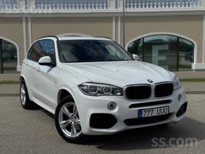 White BMW X5 2018 in Riga, with an engine capacity of 3.00 L and mileage of 186 thousand km for 24900 €, photo 1 on AUTOMOTO.COM.LV