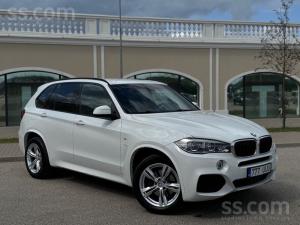White BMW X5 2018 in Riga, with an engine capacity of 3.00 L and mileage of 186 thousand km for 24900 €, photo 2 on AUTOMOTO.COM.LV