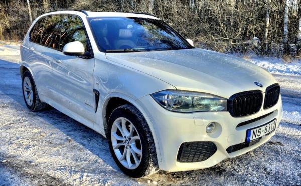 White BMW X5 2018 in Riga, with an engine capacity of 3.00 L and mileage of 169 thousand km for 28000 €, photo 2 on AUTOMOTO.COM.LV