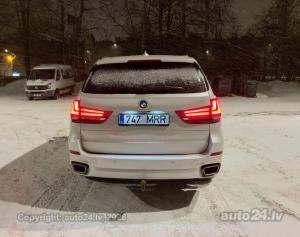 Balts BMW X5 2018 Tallina, ar dzinēja tilpumu 3.00 L un nobraukumu 90 tūkst. km par 34900 €, foto 4 vietnē AUTOMOTO.COM.LV