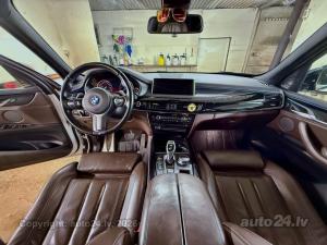 Balts BMW X5 2018 Tallina, ar dzinēja tilpumu 3.00 L un nobraukumu 90 tūkst. km par 34900 €, foto 13 vietnē AUTOMOTO.COM.LV