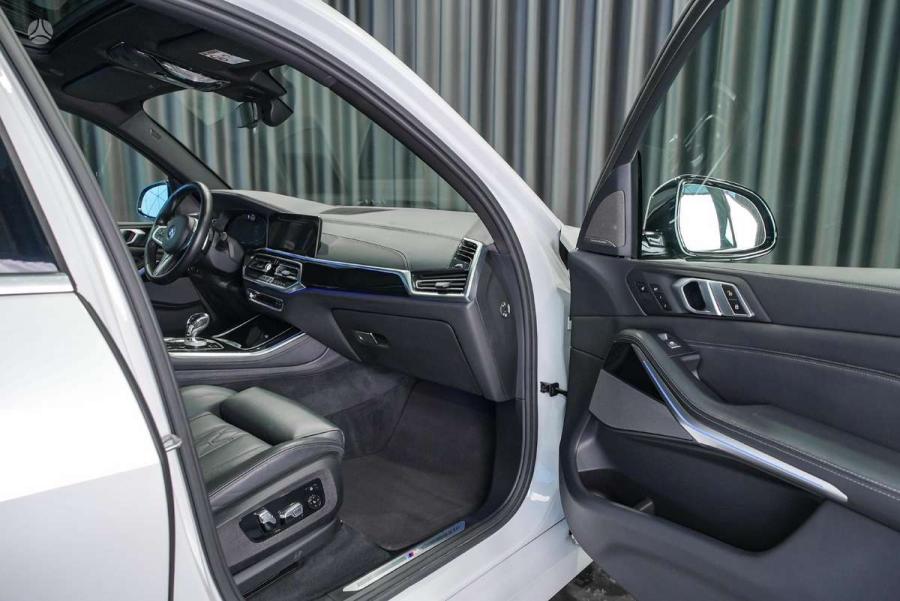 Balts BMW X5 2018 Marijampole, ar dzinēja tilpumu 2.99 L un nobraukumu 275 tūkst. km par 38850 €, foto 20 vietnē AUTOMOTO.COM.LV
