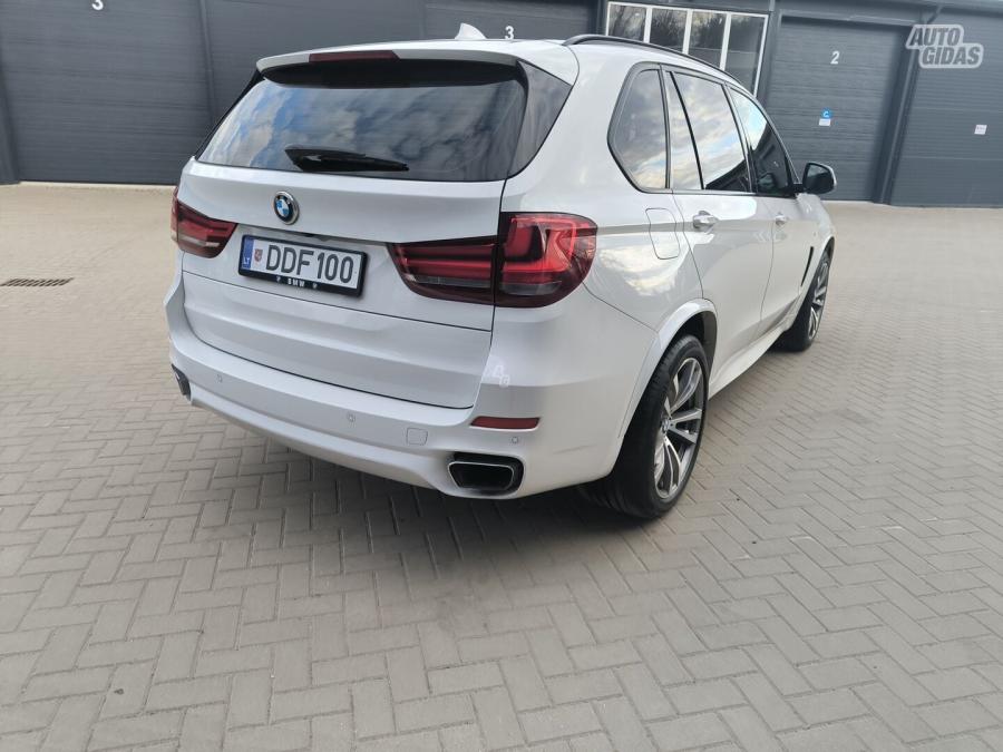 Balts BMW X5 2018 Kauņa, ar dzinēja tilpumu 2.00 L un nobraukumu 215 tūkst. km par 24500 €, foto 5 vietnē AUTOMOTO.COM.LV