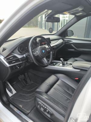 Balts BMW X5 2018 Kauņa, ar dzinēja tilpumu 2.00 L un nobraukumu 215 tūkst. km par 24500 €, foto 14 vietnē AUTOMOTO.COM.LV