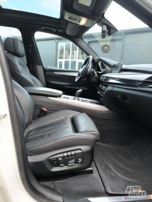 Balts BMW X5 2018 Kauņa, ar dzinēja tilpumu 2.00 L un nobraukumu 215 tūkst. km par 24500 €, foto 28 vietnē AUTOMOTO.COM.LV