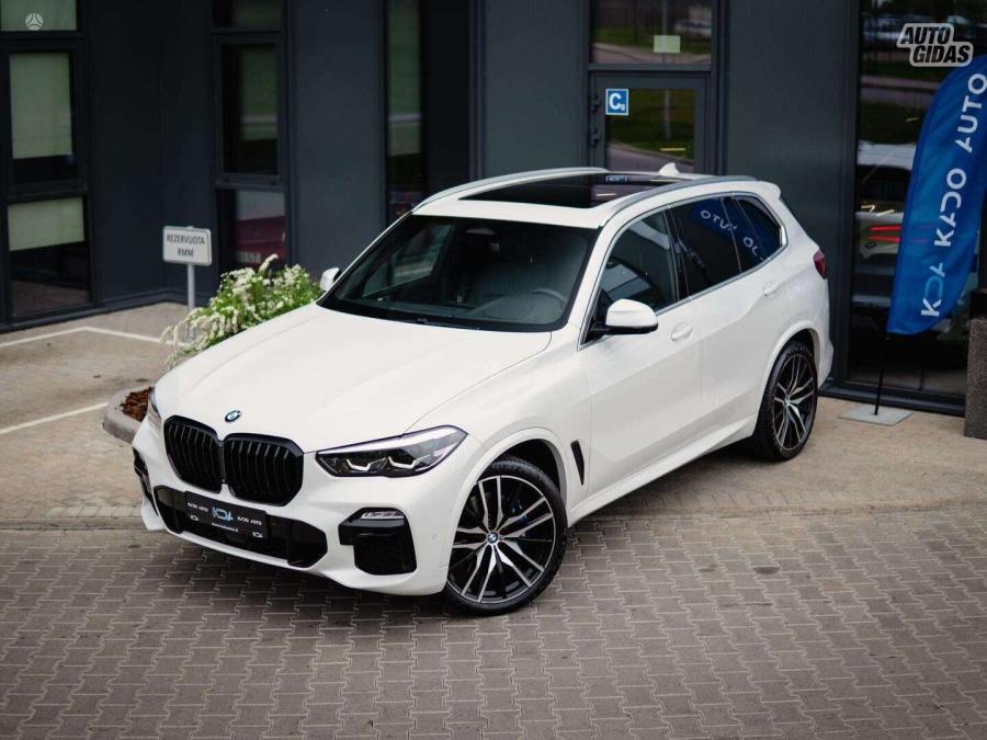 White BMW X5 2018 in Marijampole, with an engine capacity of 3.00 L and mileage of 275 thousand km for 35950 €, photo 6 on AUTOMOTO.COM.LV