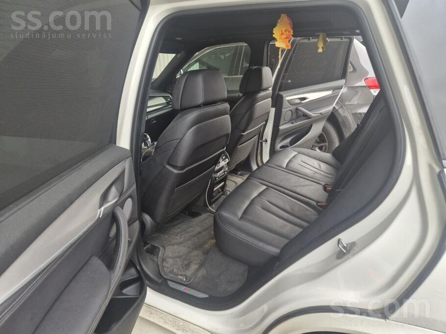 White BMW X5 2018 in Riga, with an engine capacity of 2.00 L and mileage of 179 thousand km for 24999 €, photo 8 on AUTOMOTO.COM.LV