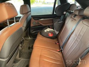Balts BMW X5 2018 Rīga, ar dzinēja tilpumu 3.00 L un nobraukumu 169 tūkst. km par 29700 €, foto 19 vietnē AUTOMOTO.COM.LV
