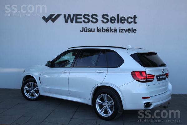 Balts BMW X5 2018 Rīga, ar dzinēja tilpumu 3.00 L un nobraukumu 173 tūkst. km par 25900 €, foto 4 vietnē AUTOMOTO.COM.LV