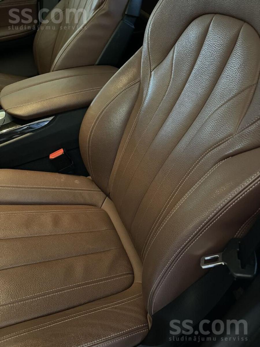 Balts BMW X5 2018 Rīga, ar dzinēja tilpumu 3.00 L un nobraukumu 167 tūkst. km par 34700 €, foto 10 vietnē AUTOMOTO.COM.LV