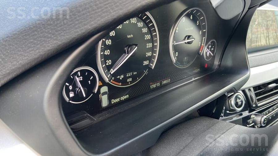 White BMW X5 2018 in Jelgava, with an engine capacity of 2.00 L and mileage of 179 thousand km for 20950 €, photo 29 on AUTOMOTO.COM.LV