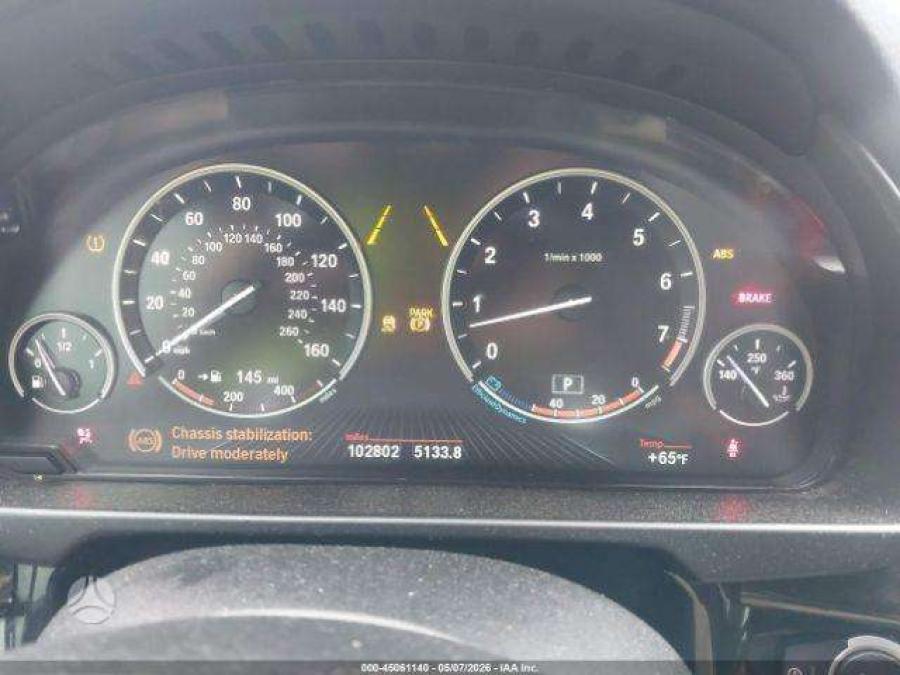 White BMW X5 2018 in Klaipeda, with an engine capacity of 0.00 L and mileage of 125 thousand km for 8200 €, photo 8 on AUTOMOTO.COM.LV