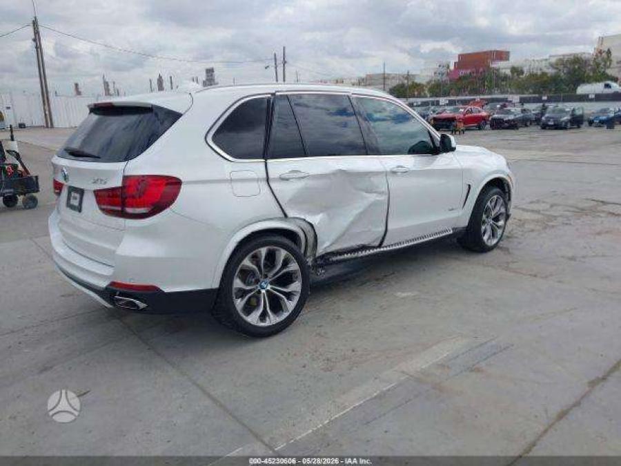 Balts BMW X5 2018 Klaipėda, ar dzinēja tilpumu 2.98 L un nobraukumu 122 tūkst. km par 13000 €, foto 5 vietnē AUTOMOTO.COM.LV