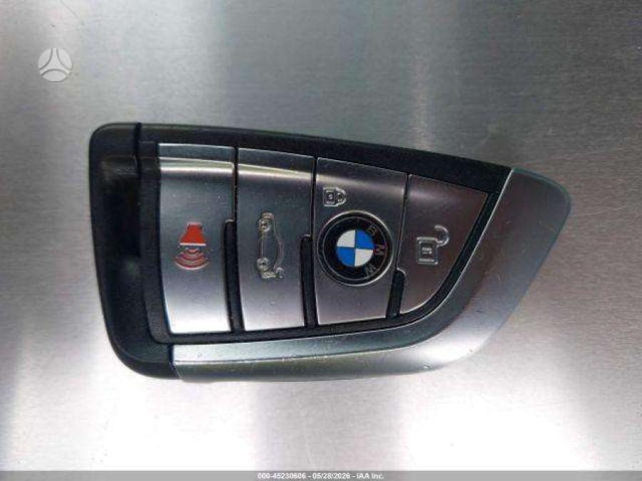 Balts BMW X5 2018 Klaipėda, ar dzinēja tilpumu 2.98 L un nobraukumu 122 tūkst. km par 13000 €, foto 11 vietnē AUTOMOTO.COM.LV