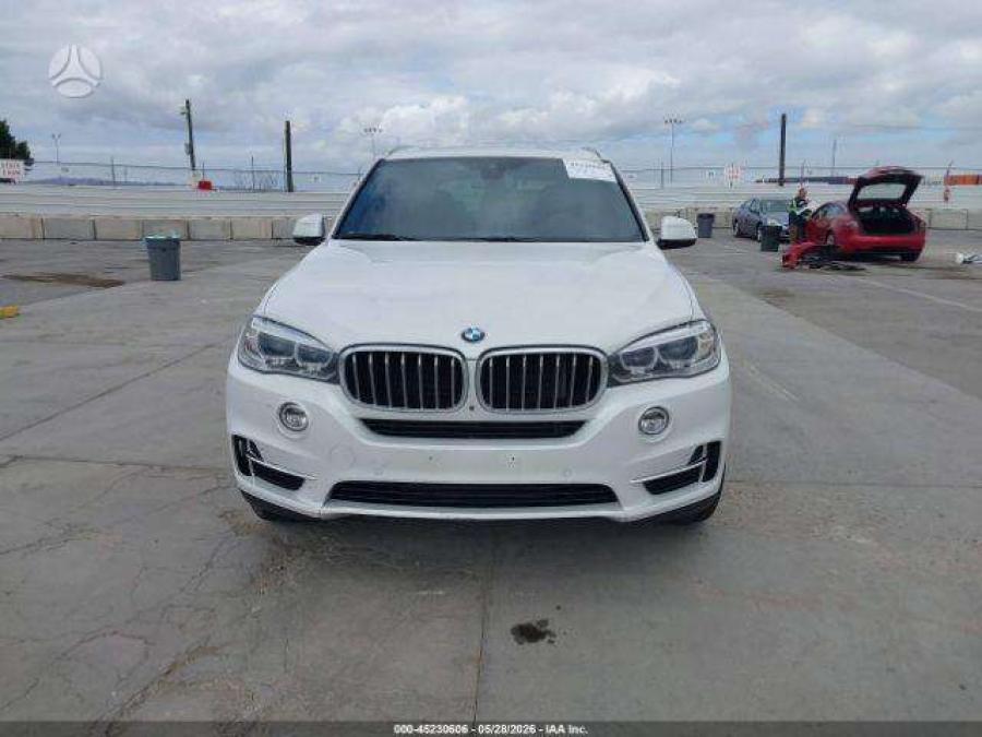 Balts BMW X5 2018 Klaipėda, ar dzinēja tilpumu 2.98 L un nobraukumu 122 tūkst. km par 13000 €, foto 12 vietnē AUTOMOTO.COM.LV