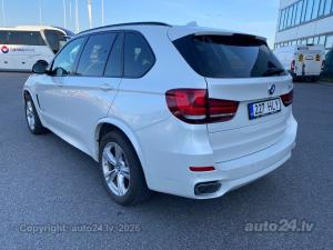 Balts BMW X5 2018 Tallina, ar dzinēja tilpumu 3.00 L un nobraukumu 248 tūkst. km par 26800 €, foto 6 vietnē AUTOMOTO.COM.LV