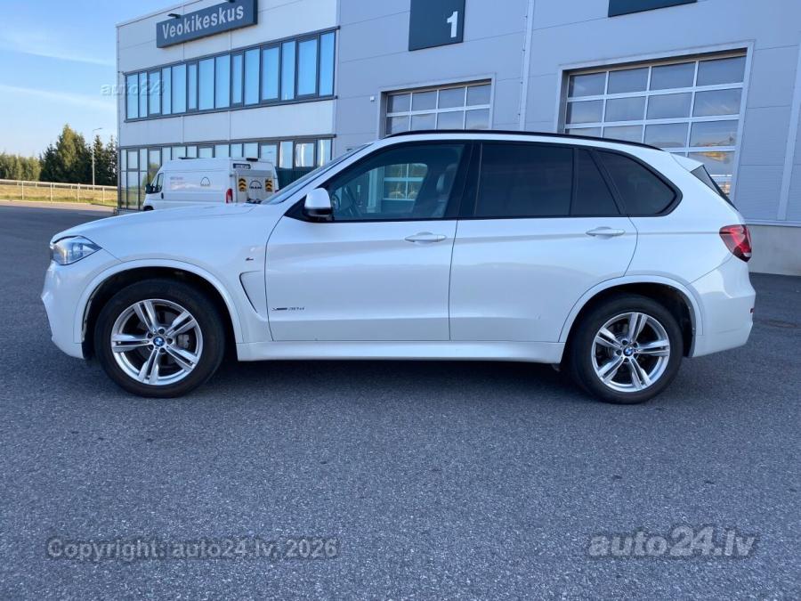 Balts BMW X5 2018 Tallina, ar dzinēja tilpumu 3.00 L un nobraukumu 248 tūkst. km par 26800 €, foto 7 vietnē AUTOMOTO.COM.LV