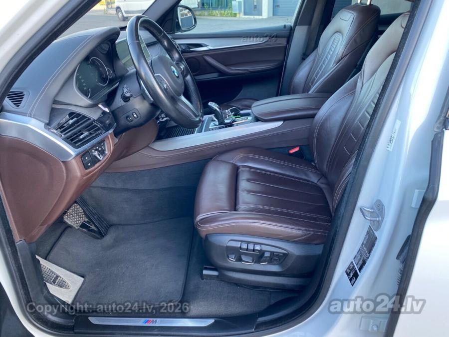 Balts BMW X5 2018 Tallina, ar dzinēja tilpumu 3.00 L un nobraukumu 248 tūkst. km par 26800 €, foto 9 vietnē AUTOMOTO.COM.LV