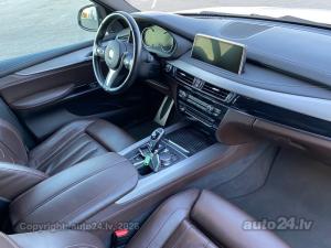 Balts BMW X5 2018 Tallina, ar dzinēja tilpumu 3.00 L un nobraukumu 248 tūkst. km par 26800 €, foto 13 vietnē AUTOMOTO.COM.LV