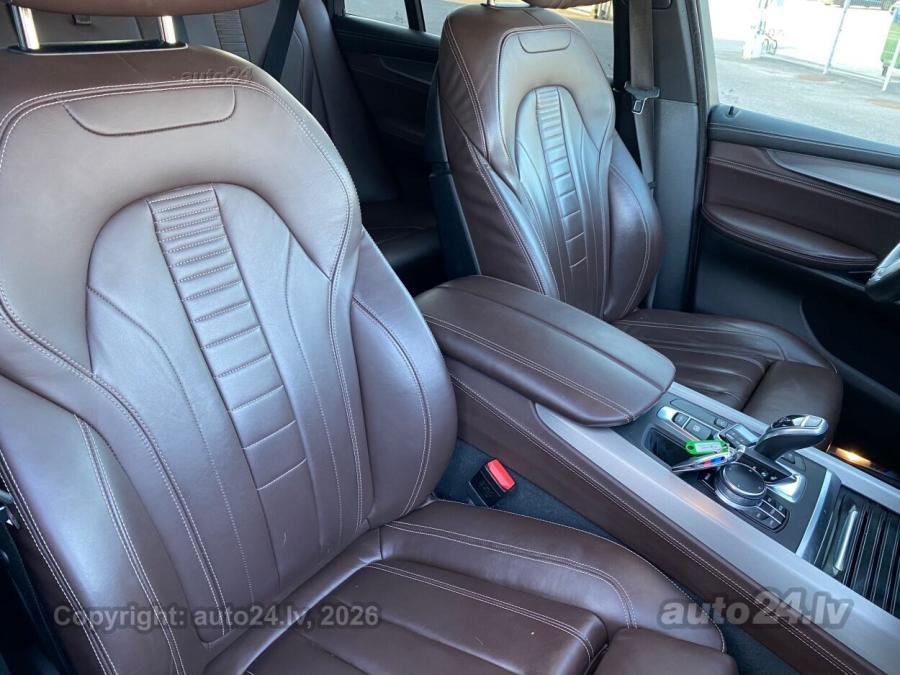 Balts BMW X5 2018 Tallina, ar dzinēja tilpumu 3.00 L un nobraukumu 248 tūkst. km par 26800 €, foto 14 vietnē AUTOMOTO.COM.LV