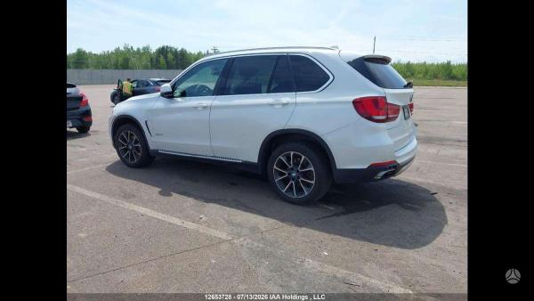 BMW X5 2018 in Klaipeda on AUTOMOTO.COM.LV White BMW X5 2018 in Klaipeda, with an engine capacity of 3.00 L and mileage of 149 thousand km for 14100 €, photo 3 on AUTOMOTO.COM.LV
