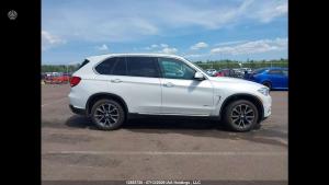 White BMW X5 2018 in Klaipeda, with an engine capacity of 3.00 L and mileage of 149 thousand km for 14100 €, photo 11 on AUTOMOTO.COM.LV