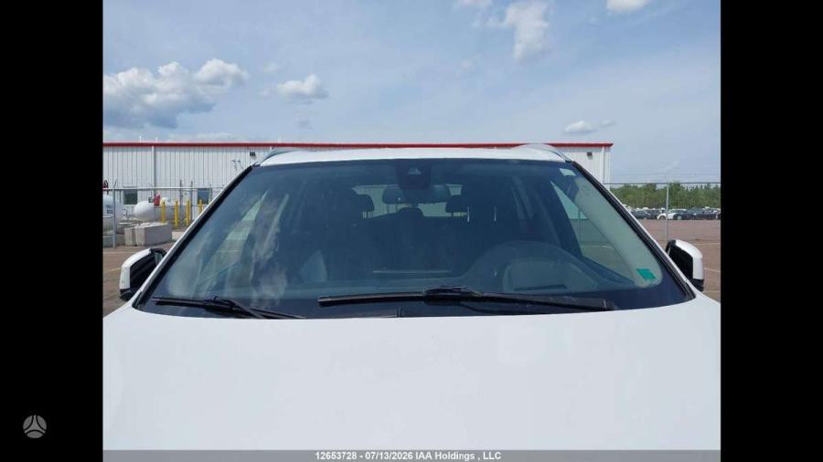 White BMW X5 2018 in Klaipeda, with an engine capacity of 3.00 L and mileage of 149 thousand km for 14100 €, photo 14 on AUTOMOTO.COM.LV