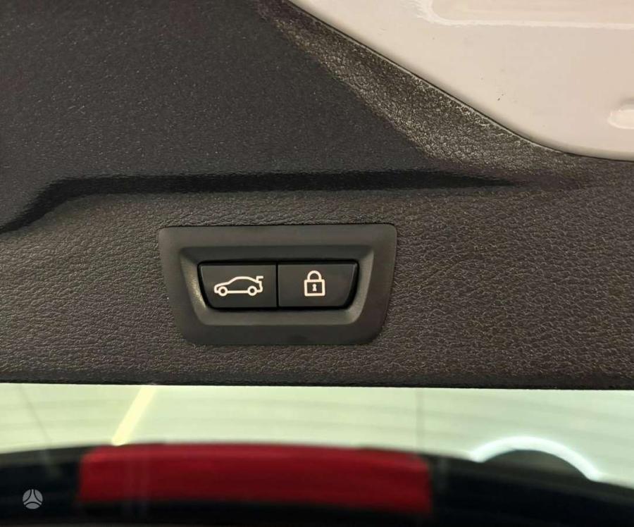 Balts BMW X5 2018 Marijampole, ar dzinēja tilpumu 2.99 L un nobraukumu 190 tūkst. km par 25999 €, foto 38 vietnē AUTOMOTO.COM.LV