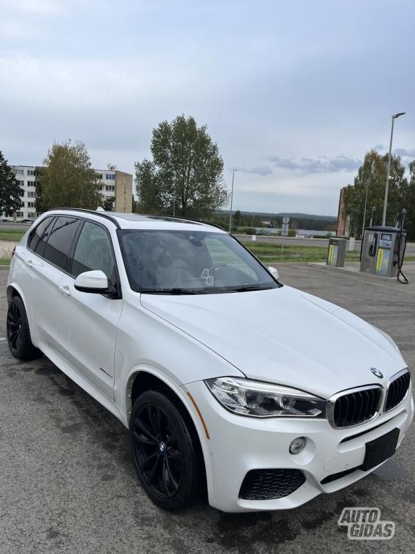 Balts BMW X5 2018 Alīta, ar dzinēja tilpumu 3.00 L un nobraukumu 119 tūkst. km par 18700 €, foto 1 vietnē AUTOMOTO.COM.LV