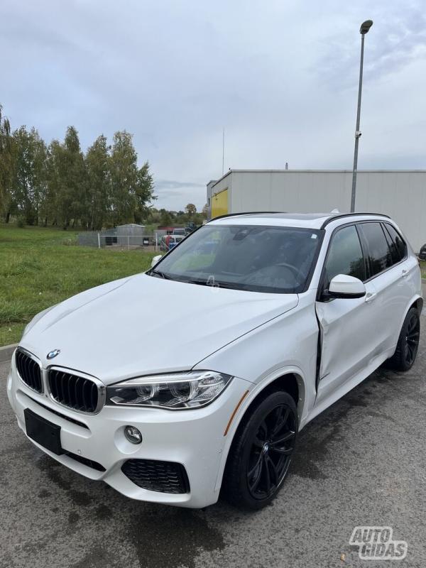 Balts BMW X5 2018 Alīta, ar dzinēja tilpumu 3.00 L un nobraukumu 119 tūkst. km par 18700 €, foto 4 vietnē AUTOMOTO.COM.LV
