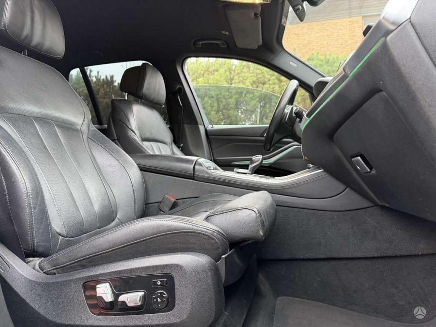 Balts BMW X5 2019 Kauņa, ar dzinēja tilpumu 2.99 L un nobraukumu 255 tūkst. km par 43500 €, foto 9 vietnē AUTOMOTO.COM.LV