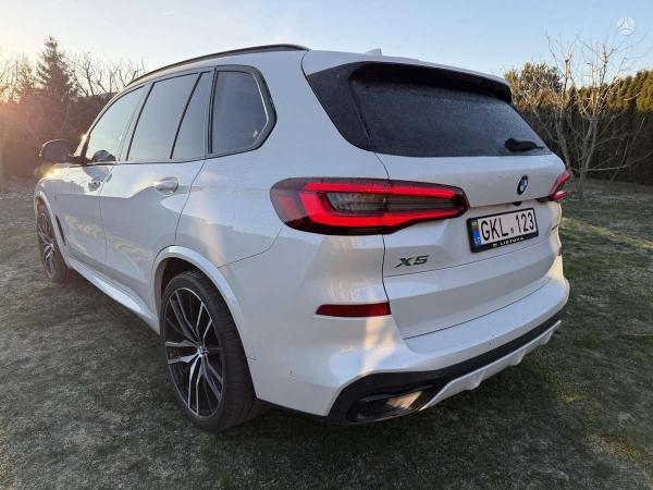 Balts BMW X5 2019 Alīta, ar dzinēja tilpumu 3.00 L un nobraukumu 94 tūkst. km par 44500 €, foto 6 vietnē AUTOMOTO.COM.LV