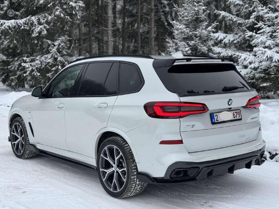 Balts BMW X5 2019 Šauļi, ar dzinēja tilpumu 3.00 L un nobraukumu 160 tūkst. km par 45500 €, foto 4 vietnē AUTOMOTO.COM.LV
