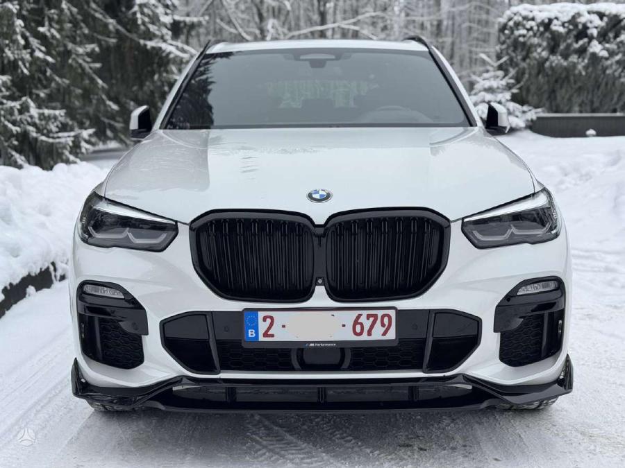 Balts BMW X5 2019 Šauļi, ar dzinēja tilpumu 3.00 L un nobraukumu 160 tūkst. km par 45500 €, foto 5 vietnē AUTOMOTO.COM.LV
