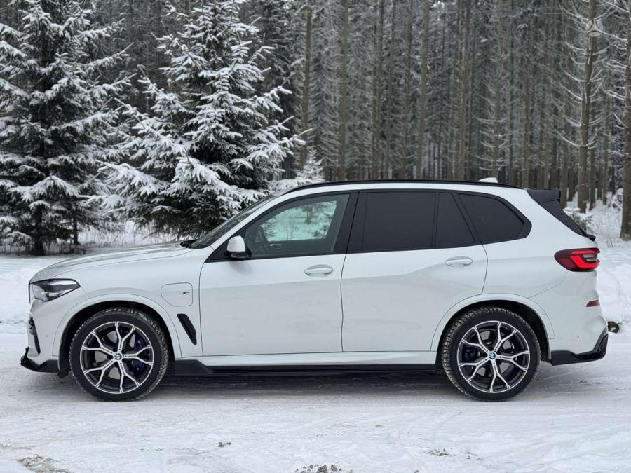 Balts BMW X5 2019 Šauļi, ar dzinēja tilpumu 3.00 L un nobraukumu 160 tūkst. km par 45500 €, foto 8 vietnē AUTOMOTO.COM.LV