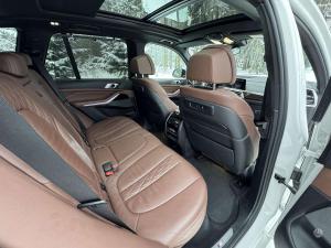 Balts BMW X5 2019 Šauļi, ar dzinēja tilpumu 3.00 L un nobraukumu 160 tūkst. km par 45500 €, foto 19 vietnē AUTOMOTO.COM.LV