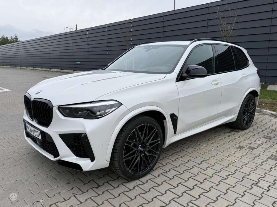 White BMW X5 2019 in Vilnius, with an engine capacity of 3.00 L and mileage of 42 thousand km for 43000 €, photo 1 on AUTOMOTO.COM.LV
