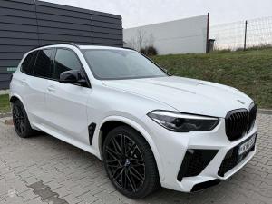 White BMW X5 2019 in Vilnius, with an engine capacity of 3.00 L and mileage of 42 thousand km for 43000 €, photo 2 on AUTOMOTO.COM.LV