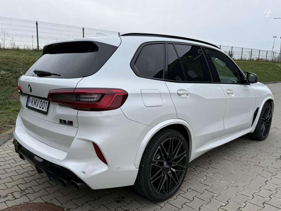 White BMW X5 2019 in Vilnius, with an engine capacity of 3.00 L and mileage of 42 thousand km for 43000 €, photo 8 on AUTOMOTO.COM.LV