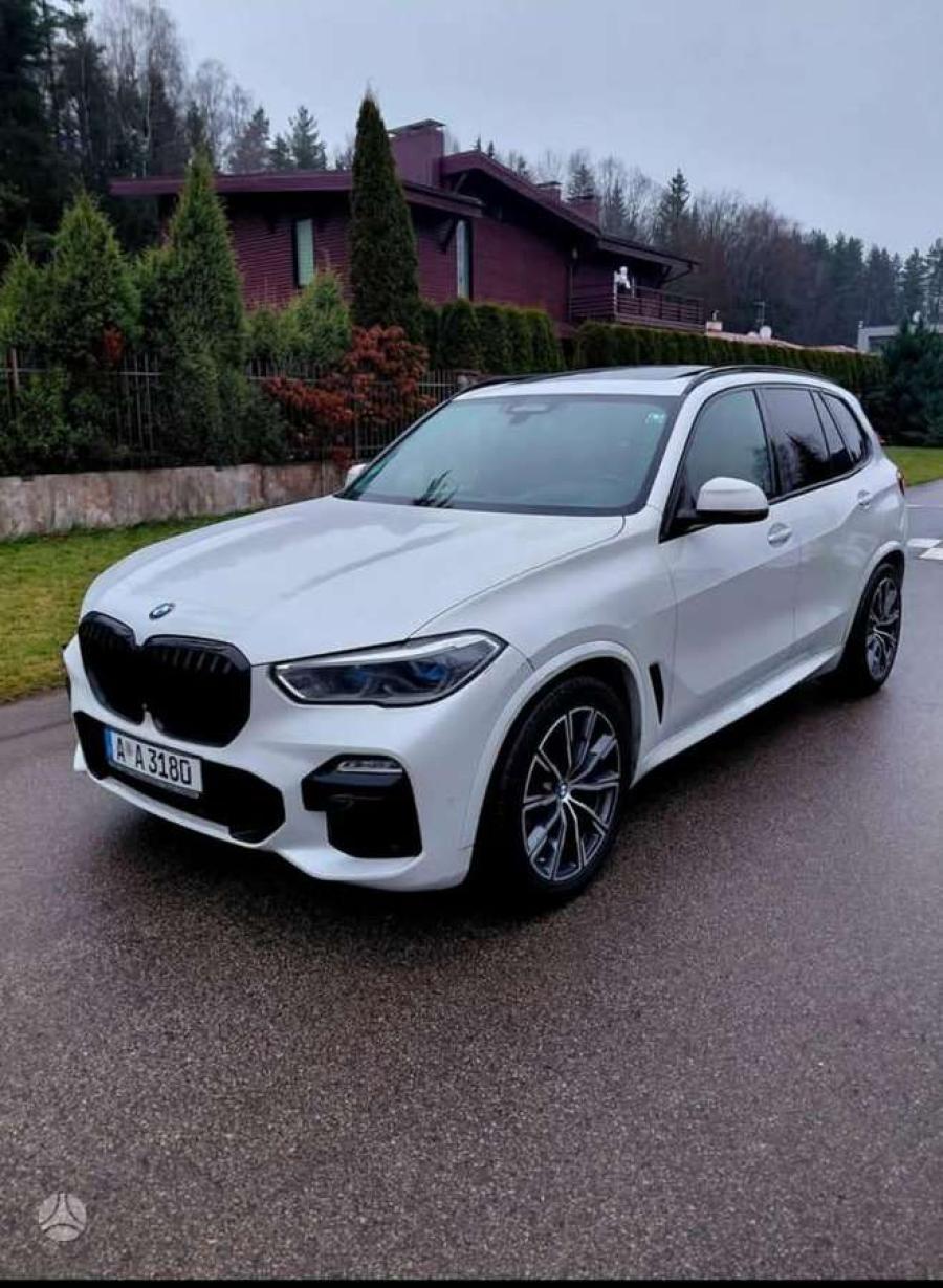 Balts BMW X5 2019 Viļņa, ar dzinēja tilpumu 2.99 L un nobraukumu 250 tūkst. km par 36000 €, foto 1 vietnē AUTOMOTO.COM.LV