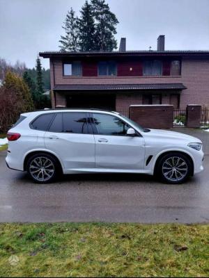 Balts BMW X5 2019 Viļņa, ar dzinēja tilpumu 2.99 L un nobraukumu 250 tūkst. km par 36000 €, foto 3 vietnē AUTOMOTO.COM.LV