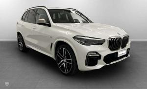 White BMW X5 2019 in Anyksciai, with an engine capacity of 2.99 L and mileage of 167 thousand km for 41950 €, photo 3 on AUTOMOTO.COM.LV