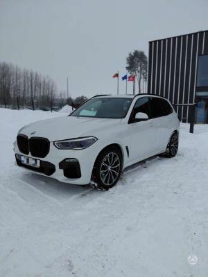 Balts BMW X5 2019 Viļņa, ar dzinēja tilpumu 2.99 L un nobraukumu 260 tūkst. km par 36000 €, foto 4 vietnē AUTOMOTO.COM.LV